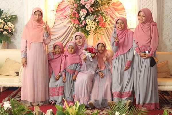 Hukum Datang ke Walimah Tanpa Diundang